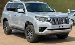 Buy used toyota land cruiser prado white car in suva in central - bulacars